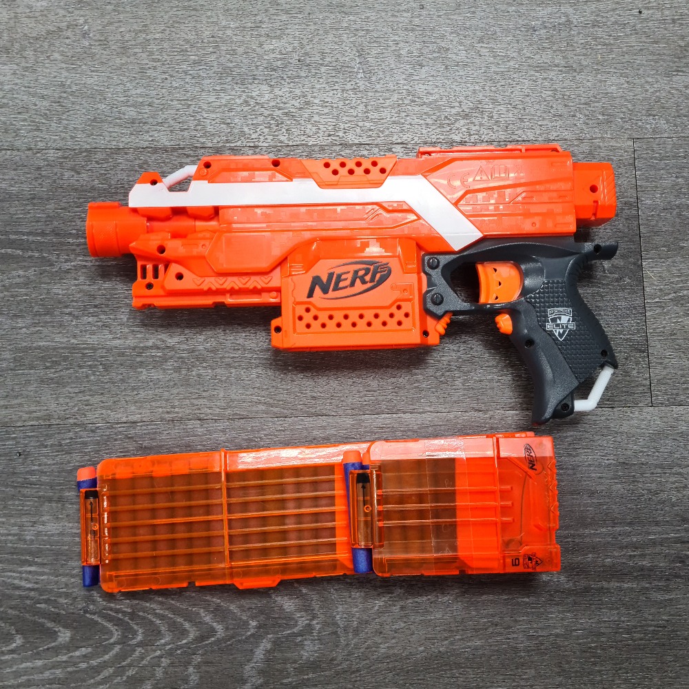 Pre-owned Nerf N-Strike Elite Stryfe Toy Dart Blaster with 6 Round Clip ...